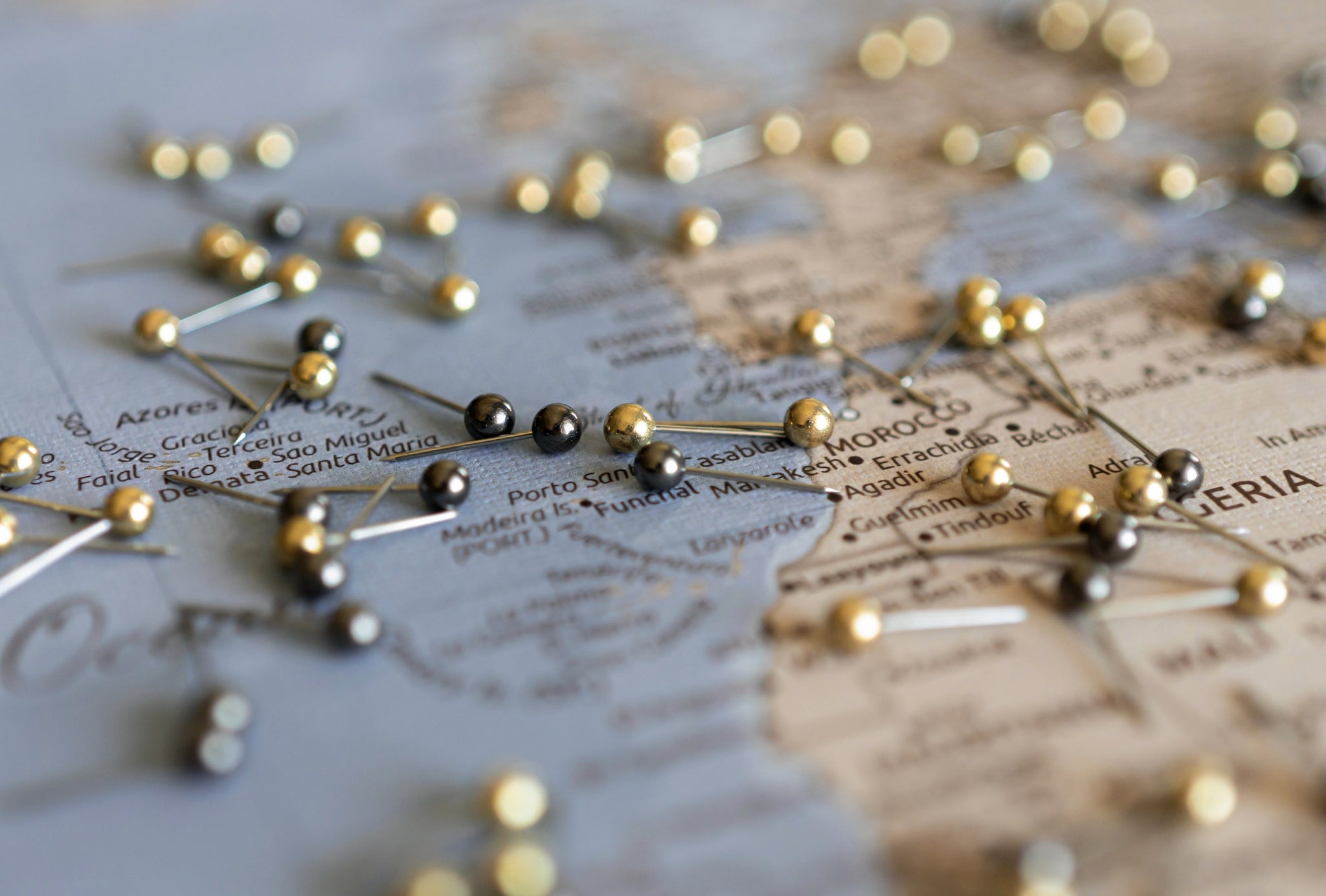 Personalized World Map Pinboard - Elegant Custom Blue Design – Pinmap